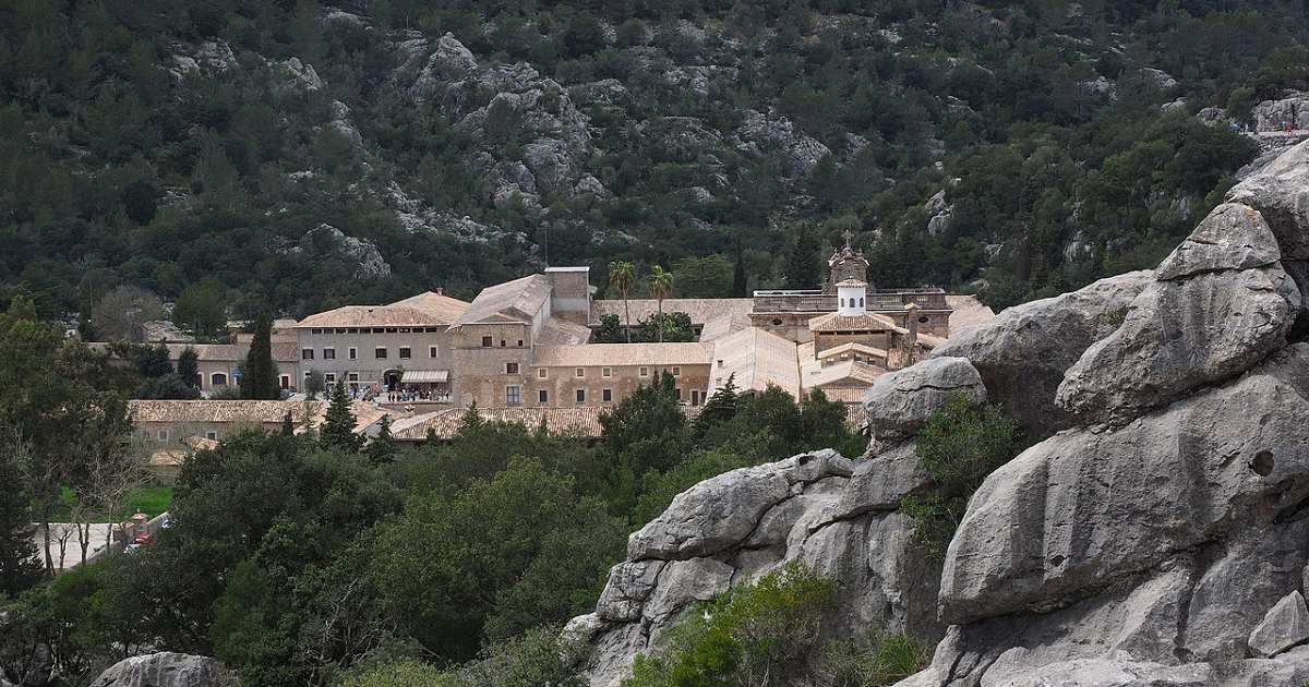 Thinking of Visiting Monasteries on Mallorca - Mallorca Holiday Guide ...